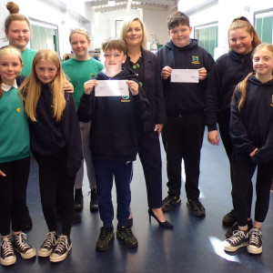 Muirhouse delivers primary school donation | Scottish Housing News