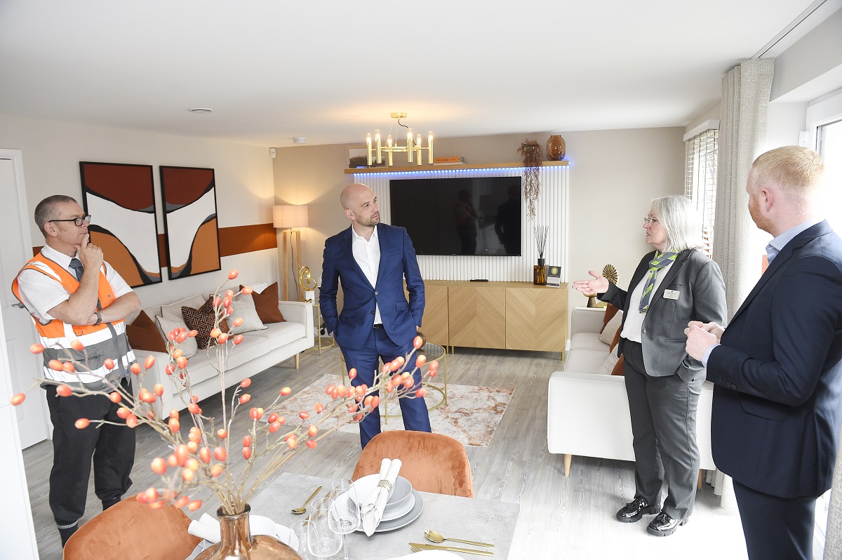 Barratt Developments welcomes local MSP to Merchant Quay | Scottish ...